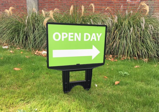 Outdoor Displays | Portable Outdoor Signs | CQ Print Christchurch